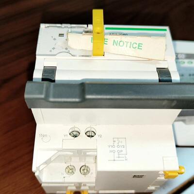 施耐德A9C70134(请询价)