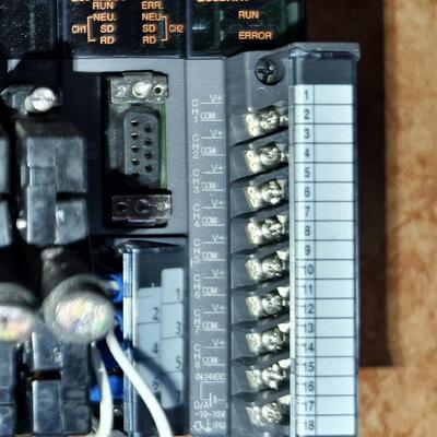 QJ71MB91 Q68DAVN三菱Q系列PLC 扩展模块(请询价)