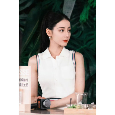 热巴同款Narcos 26春夏新 运动风POLO翻领无袖背心马甲开衫上衣女