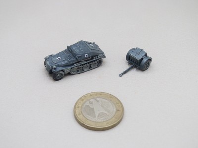 【展示】1/144 WWII German Sd.Kfz. 252 Armoured Car