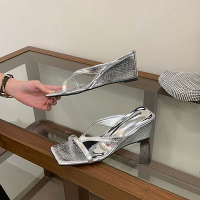 夏外穿坡跟高跟鞋露趾时尚凉拖鞋