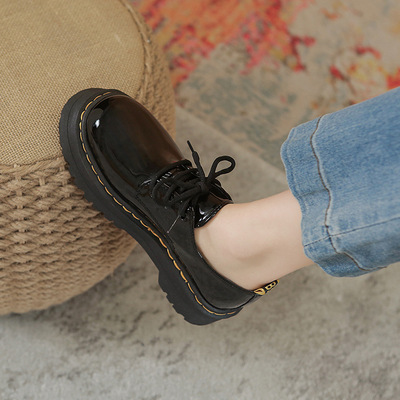 Women retro black lace up British style small leather shoes