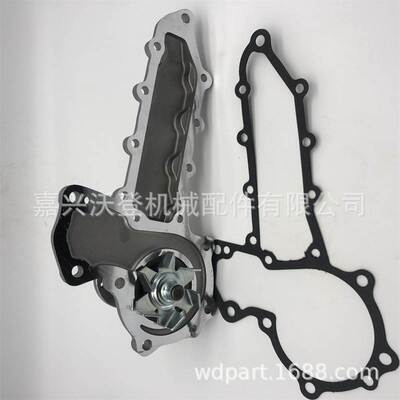 水泵7509-10103 6653941 15521-73033 15521-73030用于久保田