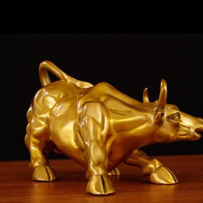 新款直销铜牛摆件黄铜办公室牛华尔街牛牛气冲天牛转乾坤大号