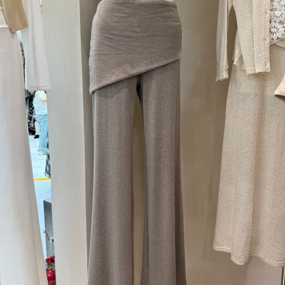 韩版休闲高弹修身显瘦屁帘微喇裤