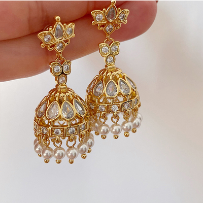 气质裙摆吊坠珍珠耳环