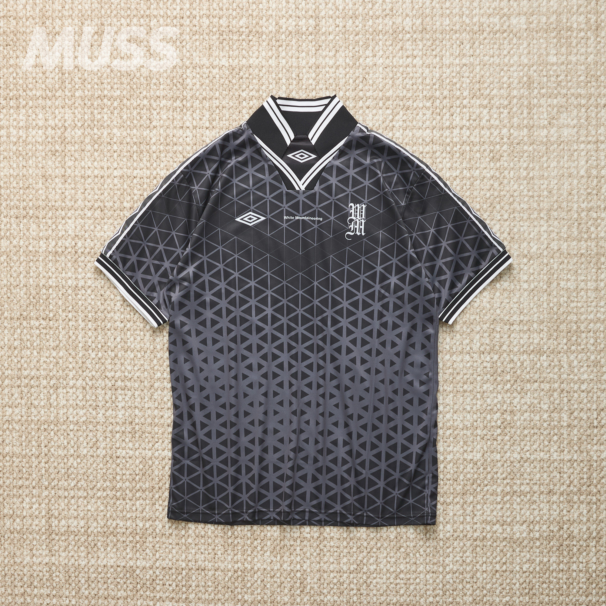 现货 WHITE MOUNTAINEERING X UMBRO 白山联名茵宝速干球衣T恤
