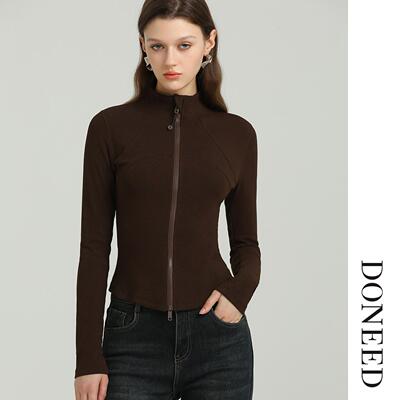 立领修身纯色百搭双开拉链上衣