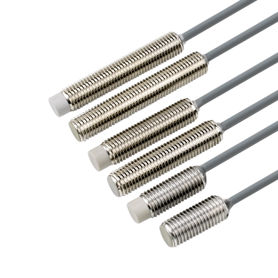 接近开关圆形金属直流常闭传感器