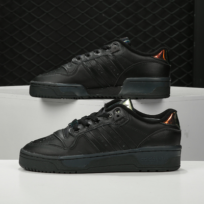 阿迪达斯百搭女子休闲板鞋正品