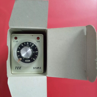 TEE1/3/6/30秒时间制继电器ST2P-E定时器 PF083A-E 议价