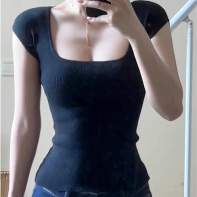 美式大U领修身显瘦辣妹短袖T恤