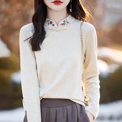 新中式国风德绒刺绣打底衫女2024秋冬新款高端旗袍领内搭盘扣上衣