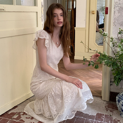 白色仙女温柔风薄纱连衣裙荷叶袖