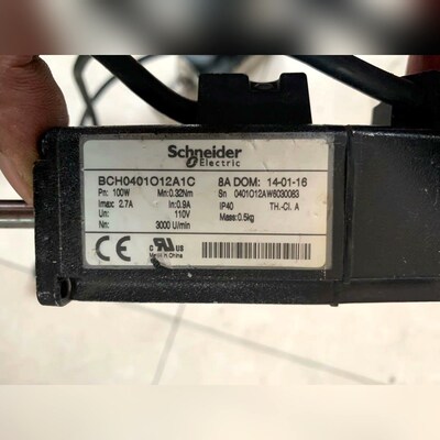 DCH0401O12A1C 伺服电机 Schnei品 议价