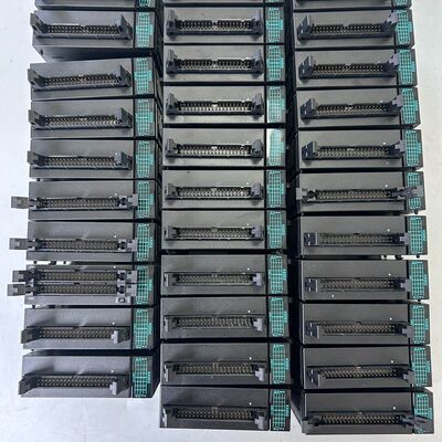 FP7输入模块 AFP7X32D2 24V工作电压