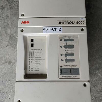 调速器UNITROL5000 如图所示 实物拍摄