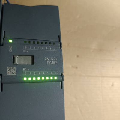 可议价西门子PLC SM1233 DC/RLY 功能完好，质量包维修