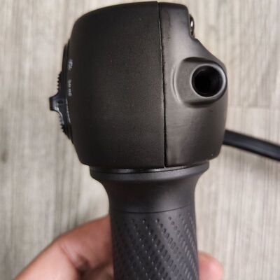 适用爱玛米右边手把露电