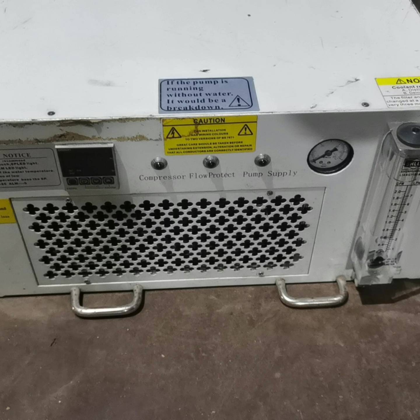可维修光电/激光器件深圳永兴YongXing紫外激光器专用DC06议价