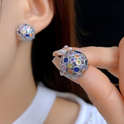 Vintagesphericalearringsluxury