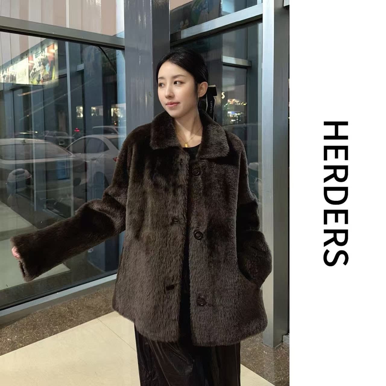 HERDERS '高奢拉斐系列’短款小翻领皮毛一体外套 52376