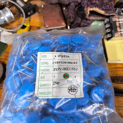 议价压敏电阻，ZOV-20D751K，东西没开封的：用的到直可维修