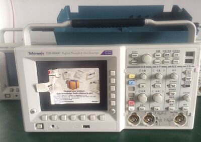 泰克Tektronix TDS3032C 数字荧光示波器/300MHZ/2.5G/2 通道