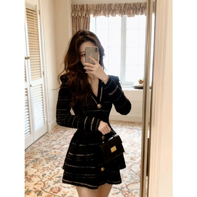 韩系名媛小香风V领长袖连衣裙