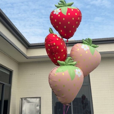 卡通INS草莓飘空氦气球婴儿绑腿儿童宝宝生日场景装饰街卖摆地摊
