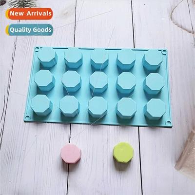 15 connected 8-sided cylindrical 72 chocolate silicone mold