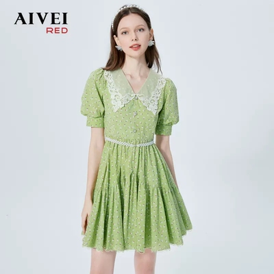 夏新田园风绣花领碎花连衣裙
