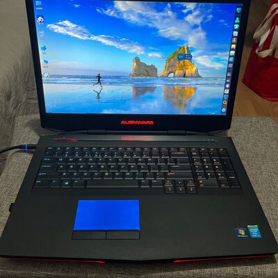 议价外星人alienware17R2 -i7-4710MQ 内存