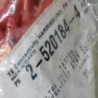 议价te泰科端子  :2-520184-4 一袋250可维修