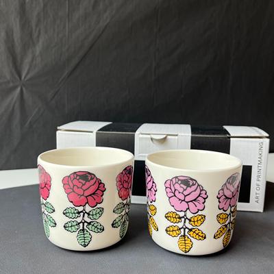 芬兰marimekko红、枯叶玫瑰手握