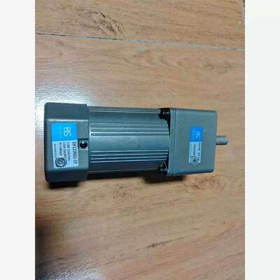 议价MT8102iE1WV触摸屏