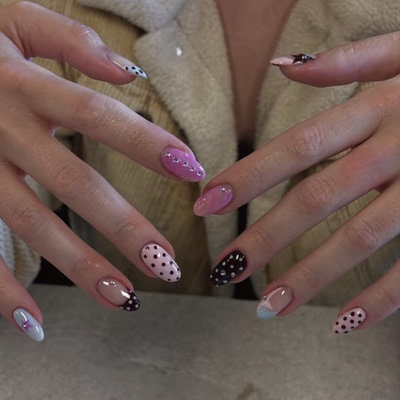 ins高级风系列波点纯手工穿戴甲气质显白欧美杏仁美甲中长款甲片