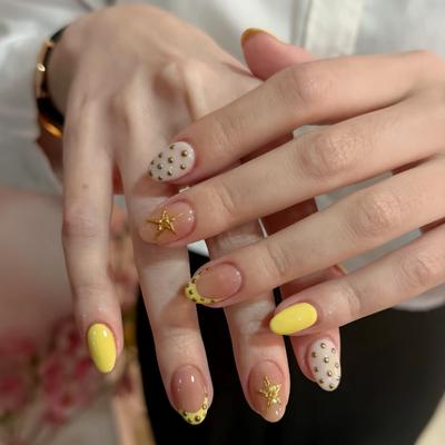 黄色波点纯手工穿戴甲海莉气质杏仁美甲中长款高级绝美白女甲片
