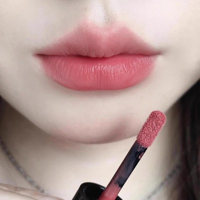 唇颊两用口红唇釉哑光丝绒显白女