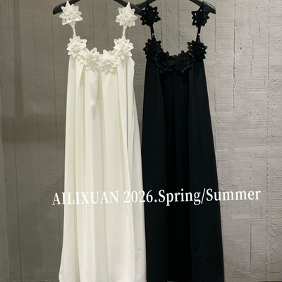 韩版重工立体花朵垂感吊带连衣裙