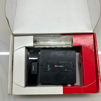 准新UTROCS犹尼康 PLC+HMI模块 USC-（议价）
