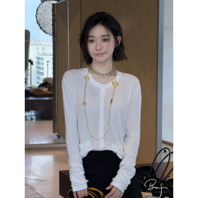 佟小白TXB“星芒刺绣”v领钩花白色防晒针织开衫外套女长袖罩衫
