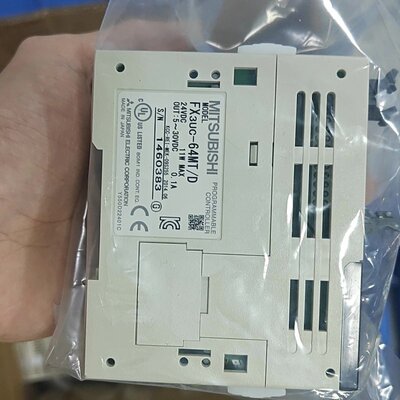 议价PLC模块FX3UC-64MT/D，，24VDC可维修