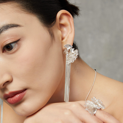 【限时直降】ATRIAL SENSING原创设计银色扇子流苏耳环气质长款