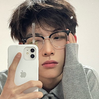 黑色半框男生近视眼镜防蓝光小框