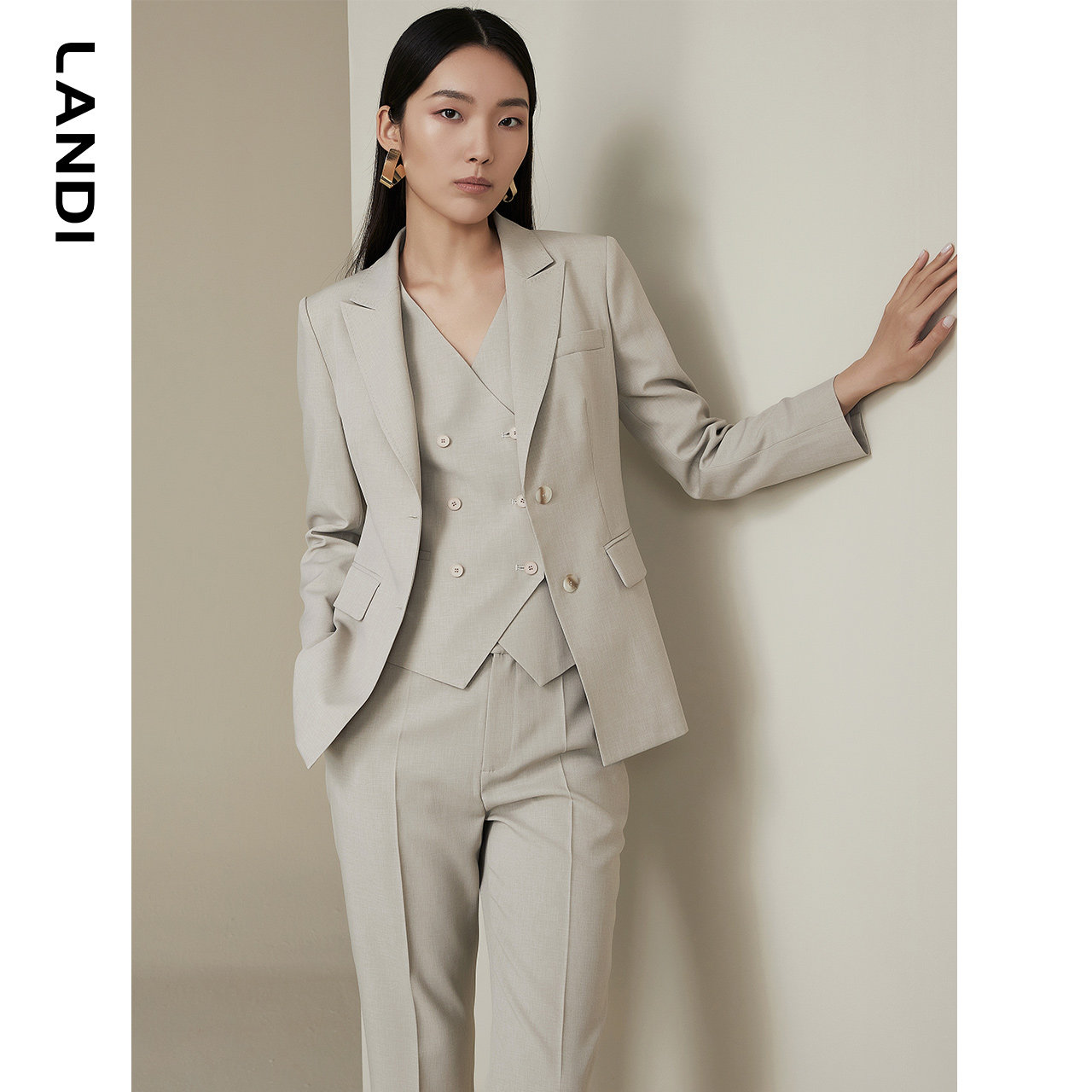LANDI秋季新款浅灰色修身西装外套女职业通勤西服上衣