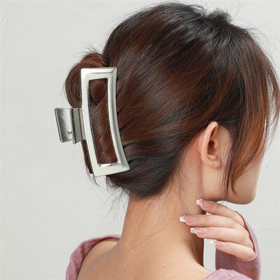 高级后脑勺新款发卡气质盘发抓夹樱桃蝴蝶款式多样发夹子女一字夹