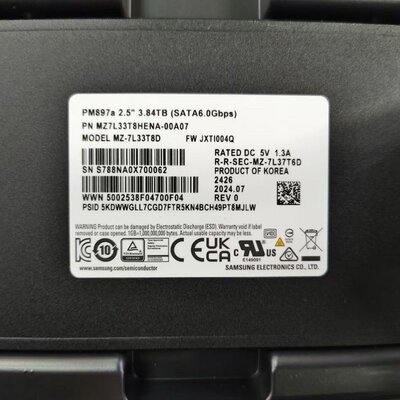 请议价-新到货全新PM897a 3.84TB 2.5寸固态硬盘，