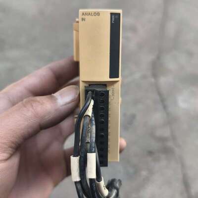 请议价-施耐德PLC模块 TM2AMI8HT