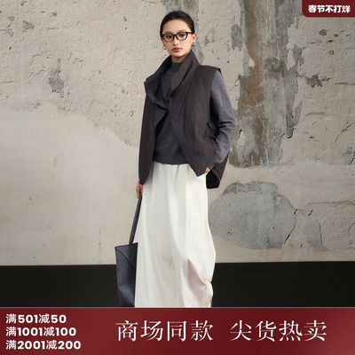 西町村屋极简风马甲女装2025冬季新款潮流立领羽绒马夹XHAD10278